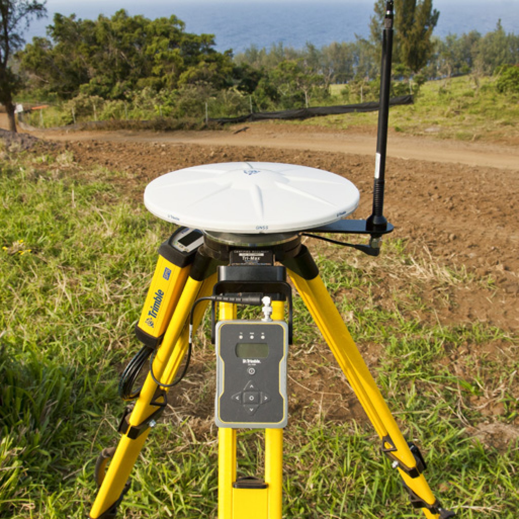 SPS855 GNSS Base Zephyr Geodetic 002-LR - SITECH